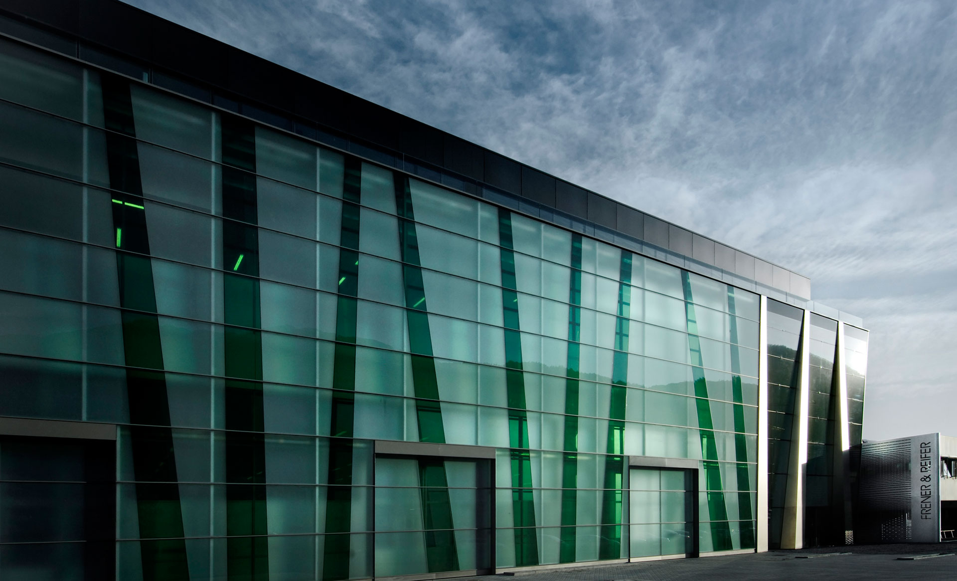 Frener & Reifer Headquarter Bothe Richter Teherani | Oskar Da Riz ...