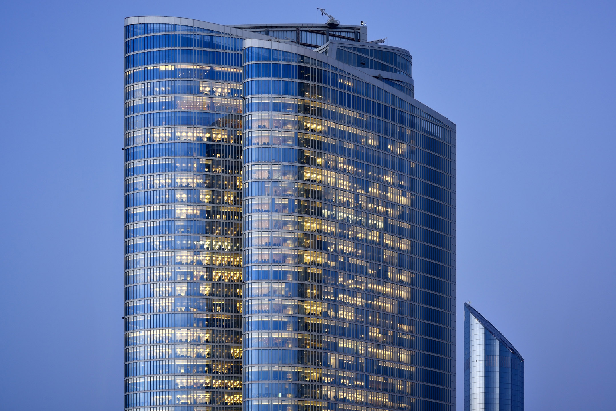 Adia ReviewAddison Group London UK | Oskar Da Riz fotografie